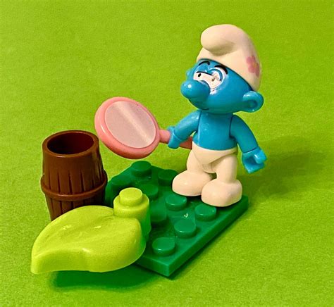 Mega Bloks Smurf Med Spegel Smurf Litet Bygg Köp På Tradera