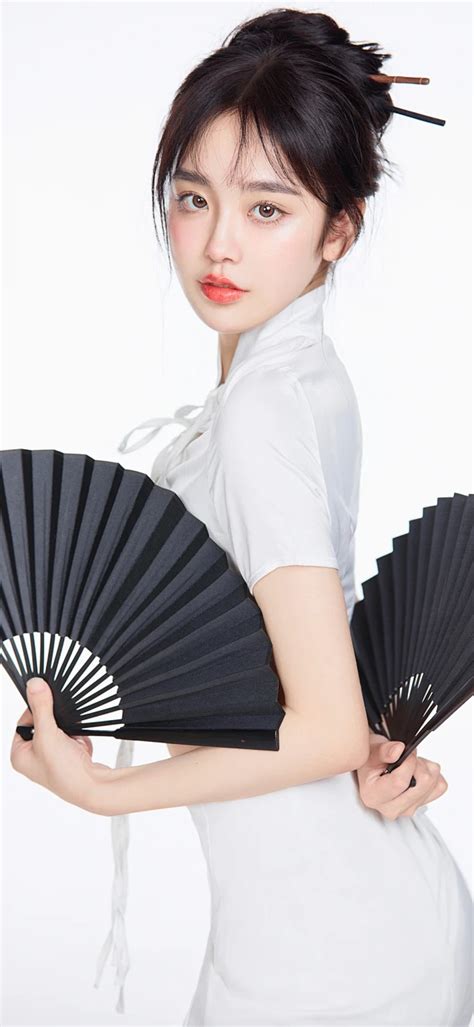 旗袍少女 花瓣网