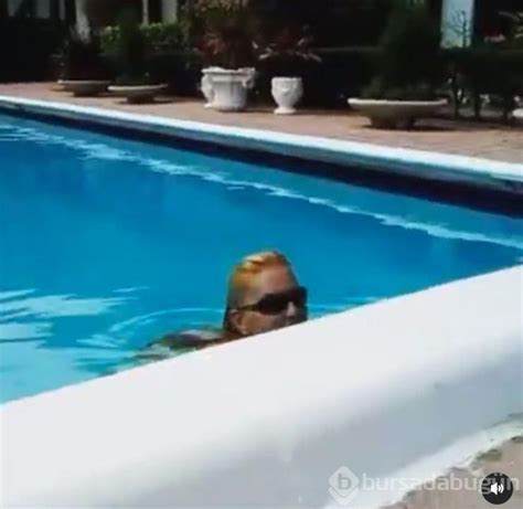 Herkes Kar Fotoğrafı Atarken Ahu Tuğba Havuzdan Paylaştı Foto Galerisi 4