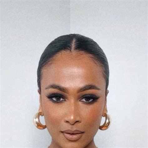 Thanuska 🕊 On Instagram Yes I Used Two Different Bouquets For This