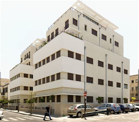 רחוב יהודה הלוי 14 תל אביב יפו אמנון בר אור טל גזית אדריכלים בעמ