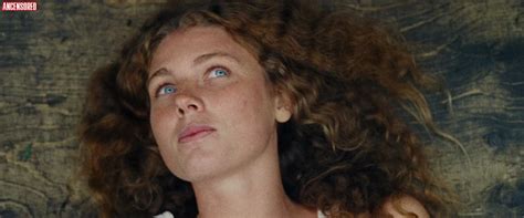 Naked Nathalie Williamsdotter In Ghabe Naked Nathalie Williamsdotter In Ghabe