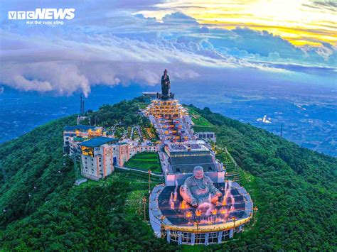 Ngắm Núi Bà Đen Hùng Vĩ Huyền ảo Từ Trên Cao