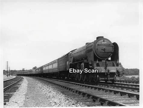 Railway Photograph Lner Class A2 Steam Loco № 60514 Chamossaire