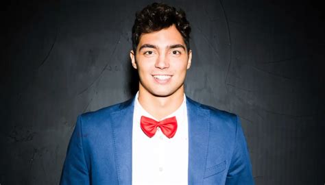 8 Cara Memakai Dasi Yang Tepat Praktis Dan Gampang