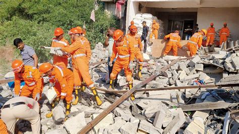 Mumbai Rains On Monday Puts Ndrf On The Warpath Deploys Emergency
