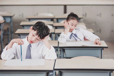 Primary School Classroom Test Picture And Hd Photos Free Download On