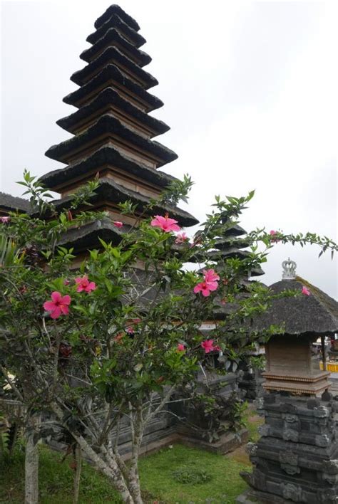 Bali Mit Dem Moped Zum Mutter Tempel Travel2eat