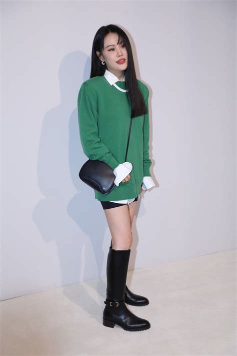 佟丽娅、张小斐、俞飞鸿等现身品牌活动 搜狐大视野 搜狐新闻