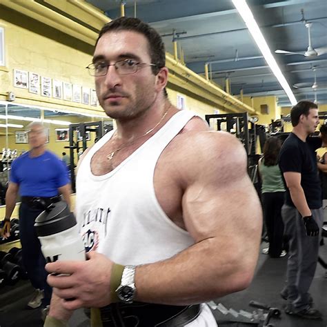 Muscle Lover The World Of Bodybuilders Yan Salaks