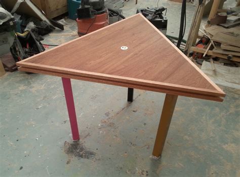 Plane Structure Demonstration Table