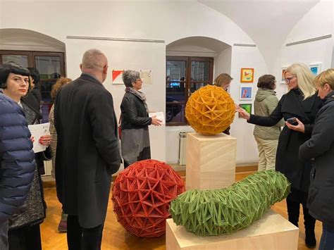 Grad Vinkovci Za Rad Trag” Nagradu Stručnog žirija Osvojila Antonia Magdić