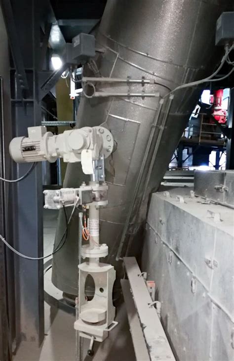 Spot Sampling System For Chute Esc Iteca Socadei