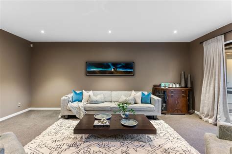 13 Helland Drive Scott Mcelhinney Real Estate Salesperson The Luxury Lifestyle Team