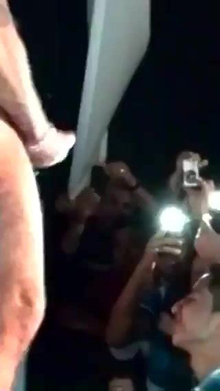 Hot Stripper Cums On Audience