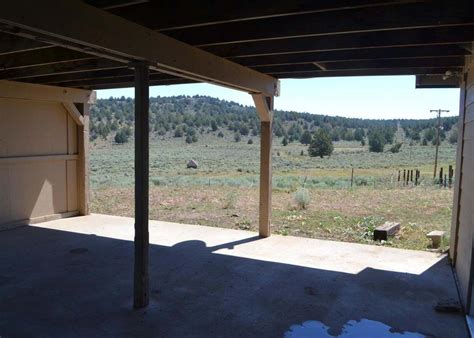 523 400 S Grasshopper Rd Termo Ca 96132 Mls 25 1751 Redfin