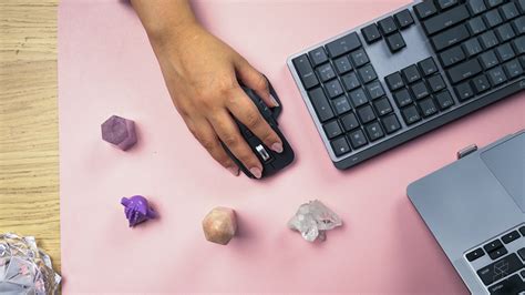 Logitech MX Master S Review Ugly But The Ultimate Office Mouse SoyaCincau