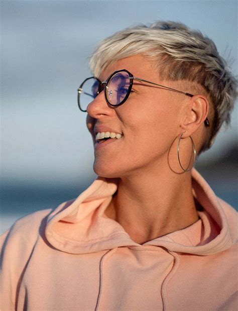 Hipster Glasses Pixie Cut