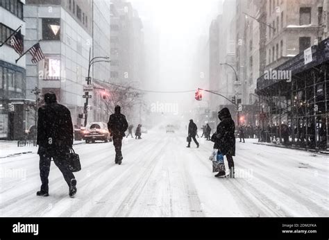 Winter Snowstorm Blizzard In New York City With Heavy Snow Falling