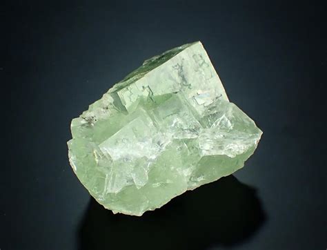 Fluorescent Fluorite With Amazing Crystal Growth Structure Catawiki