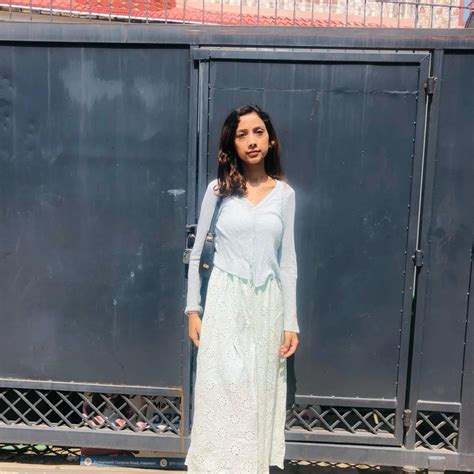 Itsgrishma Grishmachapagain • Instagram Photos And Videos