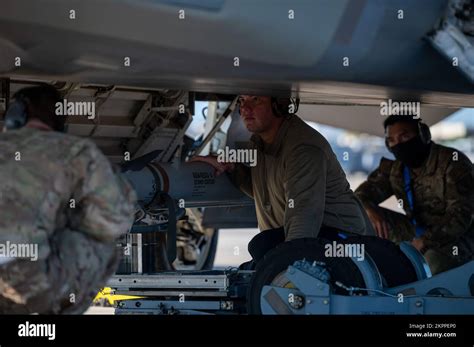Us Air Force Staff Sgt Fernando Amaya 94th Fighter Generation
