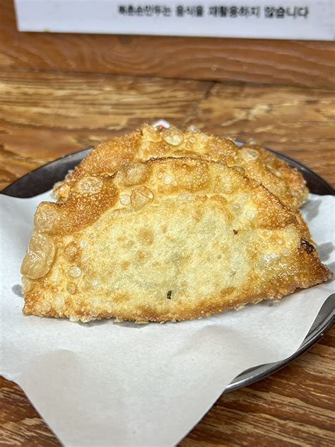 Bukchon Son Mandu Last Lunch Twigim Mandu Closer My Annoying Opinions