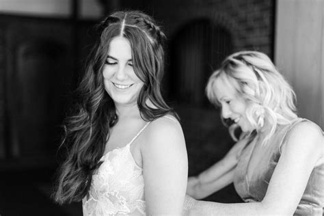 Emma And Jesse Crooked Willow Farms Wedding Allison Easterling Photography