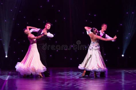 Wiener Walzer Redaktionelles Stockbild Bild Von Ballsaal 43572279