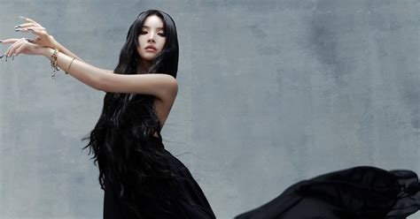 여자 아이들 컴백 전 마지막 콘셉트 이미지 공개…조각상의 인간화