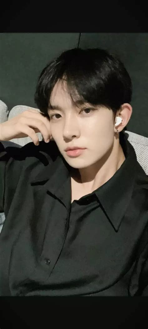 Chat With Mr Lee Heeseung Nsfw Enjoy Free Unrestricted Ai Character