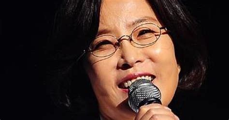 이선희 데뷔 30주년 하나도 안 늙었네~ 여전한 미모 눈길