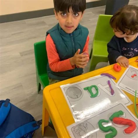 Mini Explorers Humschooling