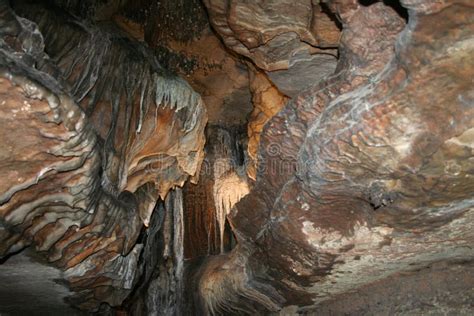 Inside Ruby Falls Tennessee Stock Image Image Of Flow Spelunking 97409627