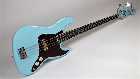 Fender Gold Foil Jazz Bass 4 String Bass Guitar 2023 Sonic Blue W