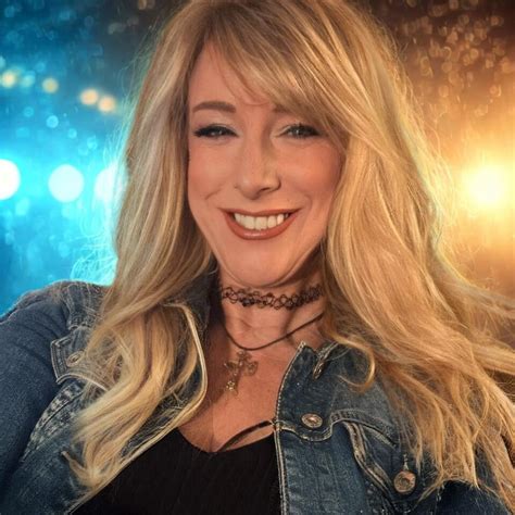 Stephani Mac Vocalist Home