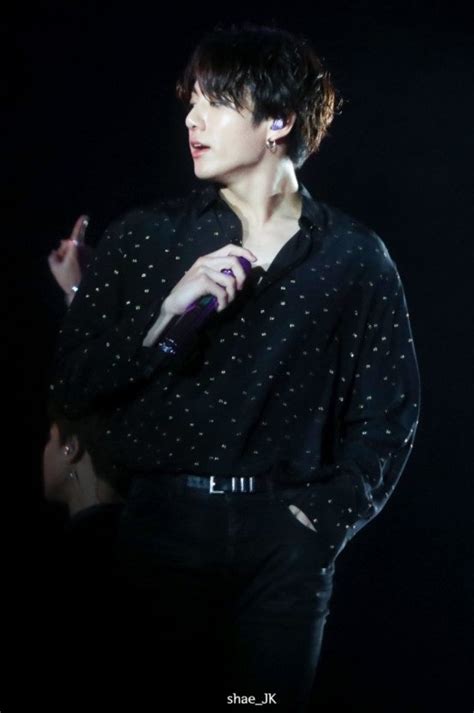 남자 아이돌 블라우스 셔츠인데요 비슷한 옷 구할 수 있을까요 지식in