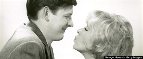 10 Hilariously Bad Pieces Of Retro Sex Ed Advice That Will Make You Glad To Be A Teen Today