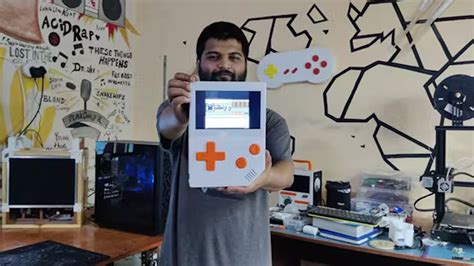 Raspberry Pi Project Plays Full Movies Using One Floppy Disk Tom S Hardware