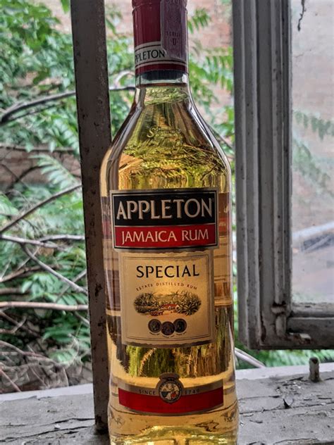 Appleton Special Rum Giá Chỉ 490000₫