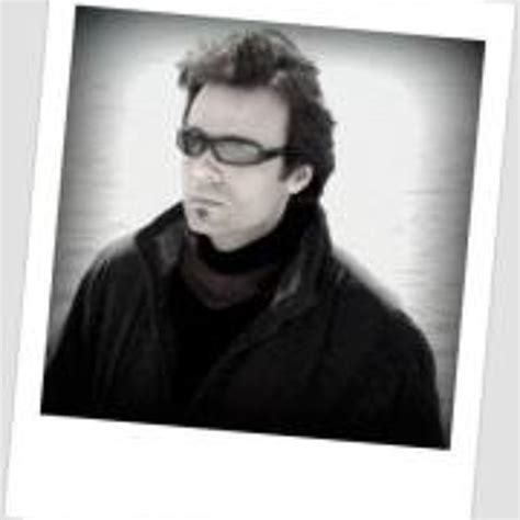 Stream Ashraf Ezzat Music Listen To Songs Albums Playlists For Free