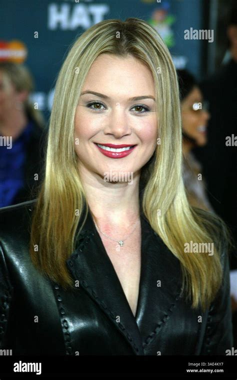 Nov 08 2003 Universal City Ca Usa Actress Lauren Woodland At Dr