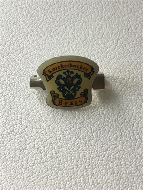 Vintage Small Pin