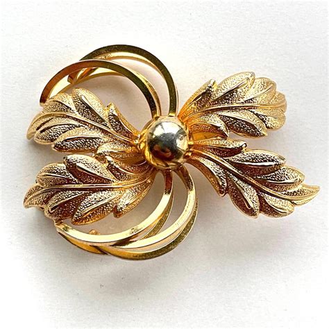 Vintage Gold Brooch Etsy