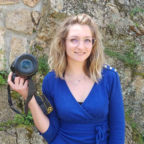 Roisey1 Floriane Lève Le Voile Sur Votre Féminité