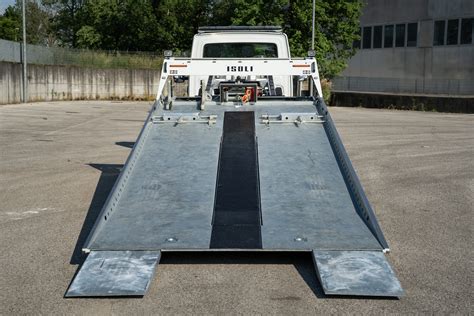 Slide 3s 7 Tons Detachable Steel Flatbed With Central Crane Boom Isoli