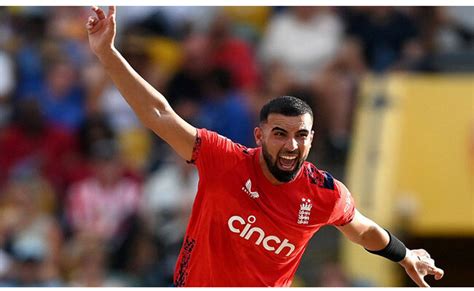 ಪಾಕಿಸ್ತಾನ ಮೂಲದ ಇಂಗ್ಲೆಂಡ್ ಕ್ರಿಕೆಟಿಗ ಸಾಕಿಬ್ ಮಹ್ಮೂದ್‌ಗೆ ಭಾರತ ಪ್ರವಾಸಕ್ಕೆ