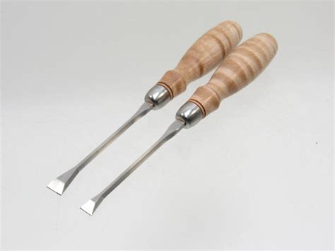 Unused Pair Of Blue Spruce Optima Fishtail Chisels 12 And 38