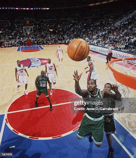 169 Boston Celtics Erick Strickland Photos And High Res Pictures Getty Images
