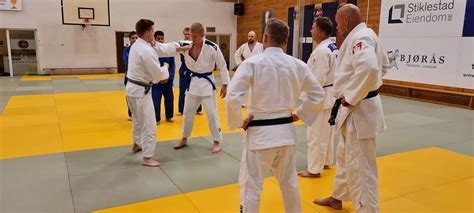 Fint VÆr Ute Til Å Trene Inne Levanger Judo Og Bjj